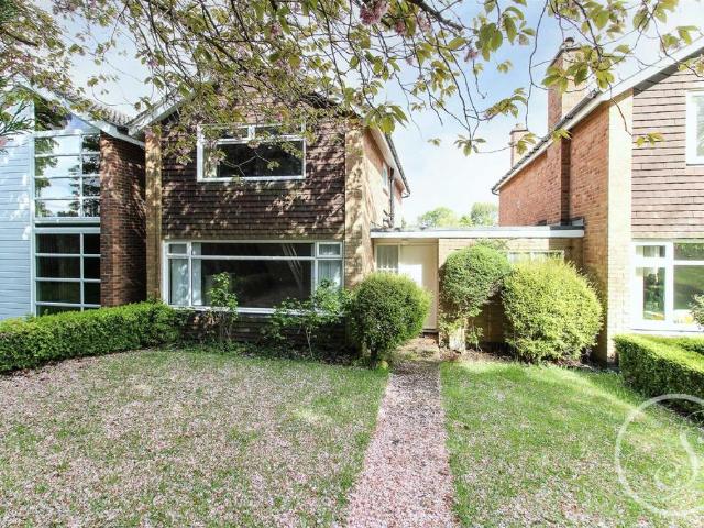 3 bedroom detached house to rent