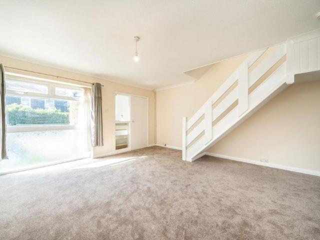 3 bedroom detached house to rent
