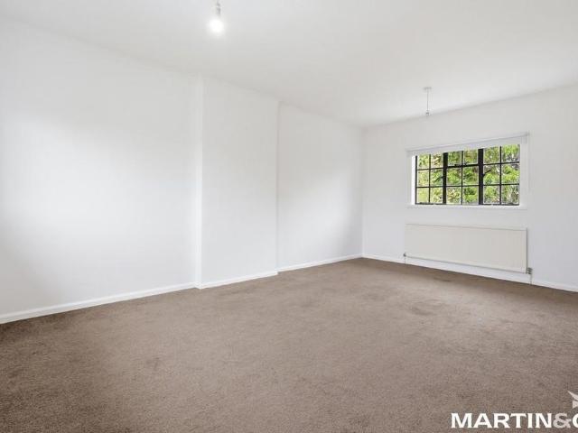 3 bedroom detached house to rent