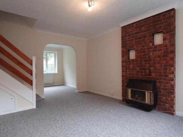 3 bedroom detached house to rent