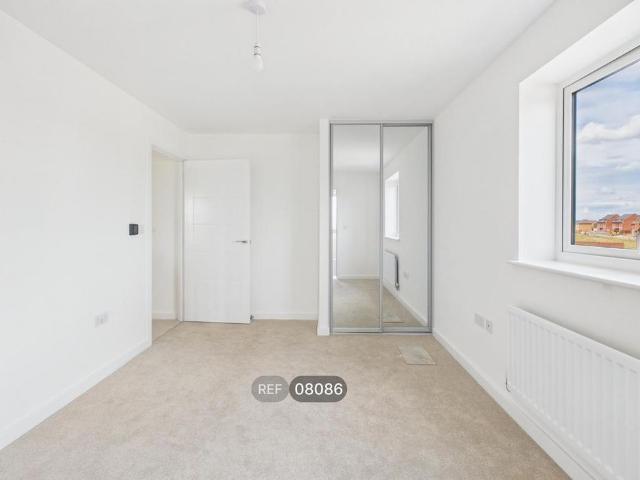 3 bedroom detached house to rent