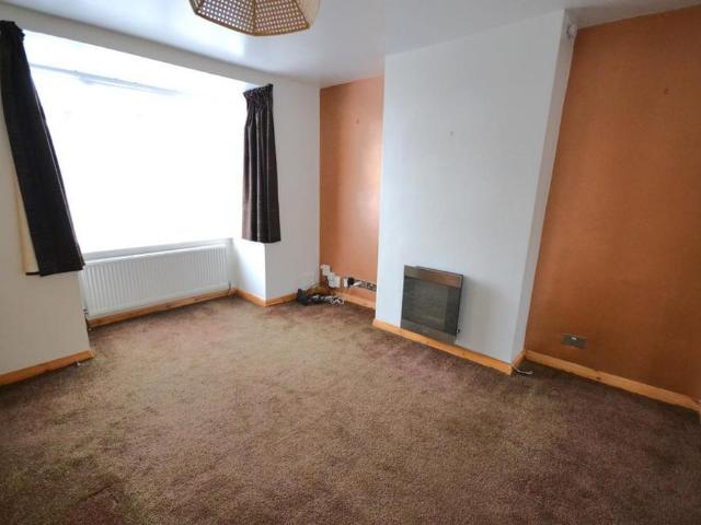 3 bedroom detached house to rent