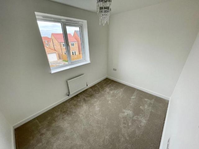 3 bedroom detached house to rent