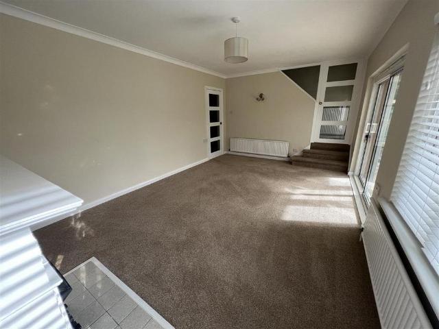 3 bedroom detached house to rent