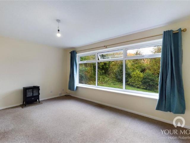 3 bedroom detached house to rent