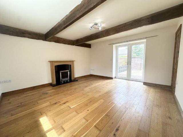 3 bedroom detached house to rent