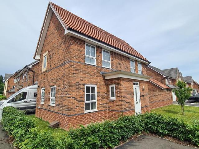 3 bedroom detached house to rent