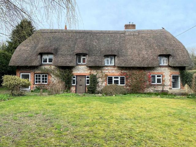 3 bedroom detached house to rent