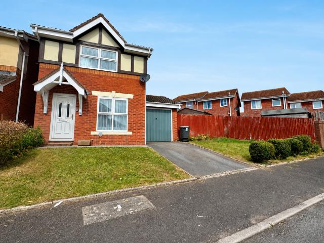 3 bedroom detached house to rent