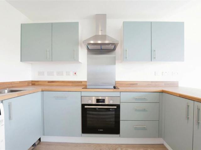 3 bedroom detached house to rent