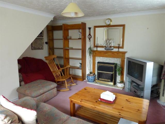 3 bedroom detached house to rent