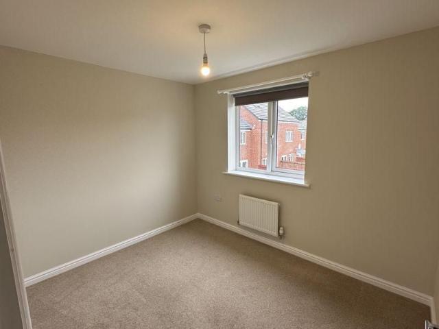 3 bedroom detached house to rent