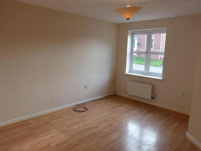 3 bedroom detached house to rent