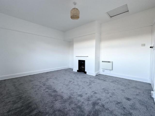 3 bedroom detached house to rent