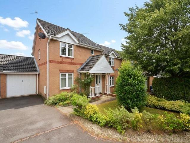 3 bedroom detached house to rent