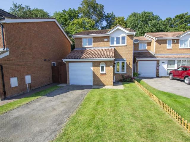 3 bedroom detached house to rent