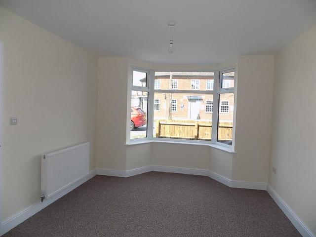 3 bedroom detached house to rent