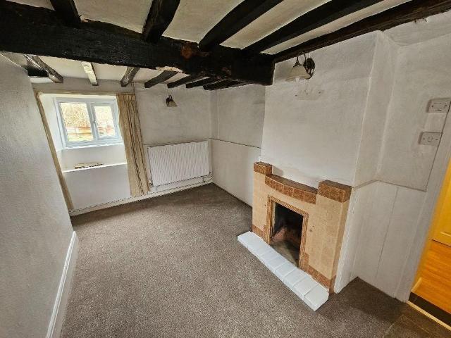 3 bedroom detached house to rent