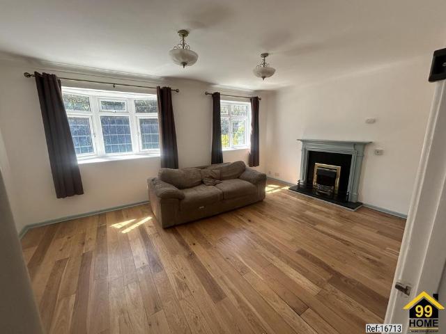 3 bedroom detached house to rent