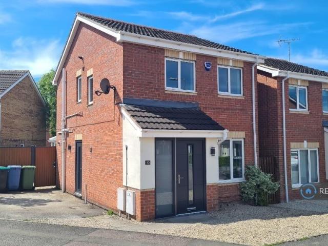 3 bedroom detached house to rent