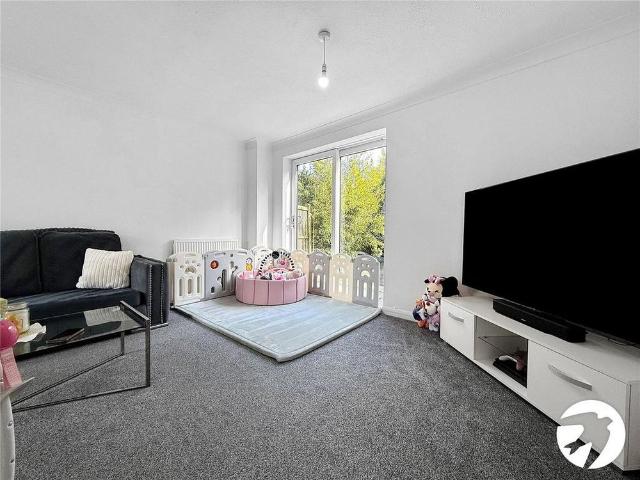 3 bedroom detached house to rent