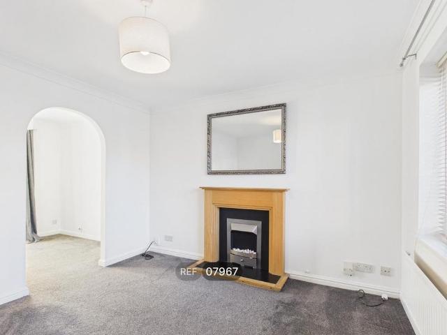 3 bedroom detached house to rent