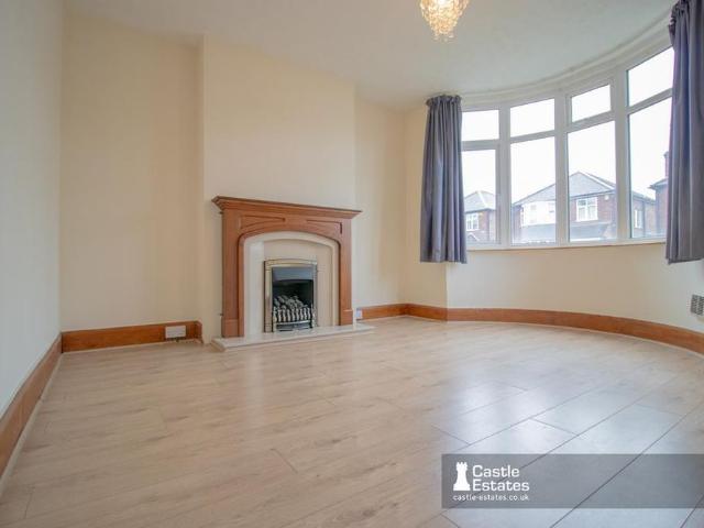 3 bedroom detached house to rent