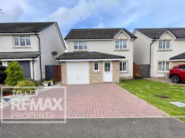 3 bedroom detached house to rent