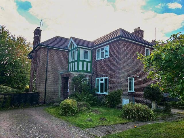 3 bedroom detached house to rent