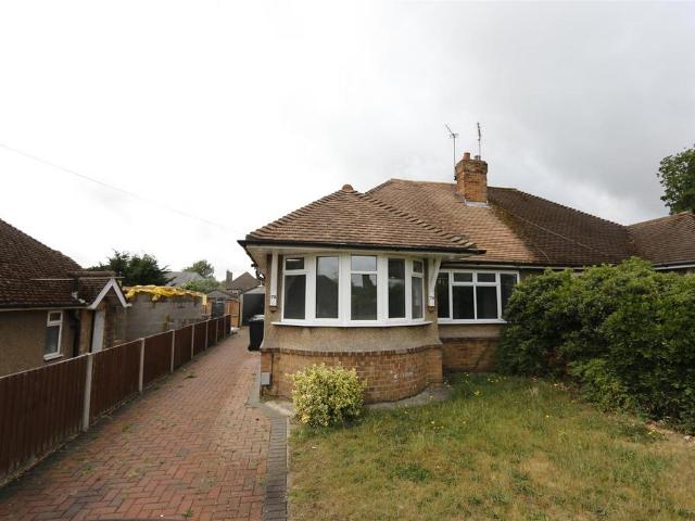 3 bedroom detached house to rent