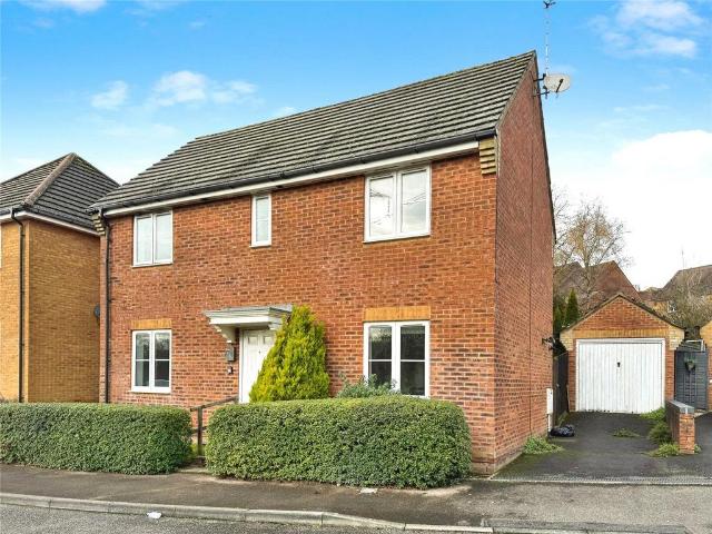 3 bedroom detached house to rent