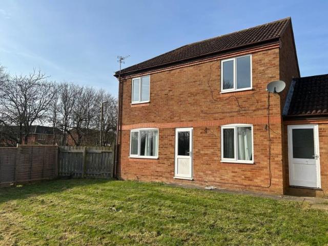 3 bedroom detached house to rent