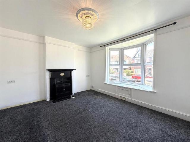3 bedroom detached house to rent