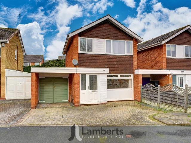 3 bedroom detached house to rent