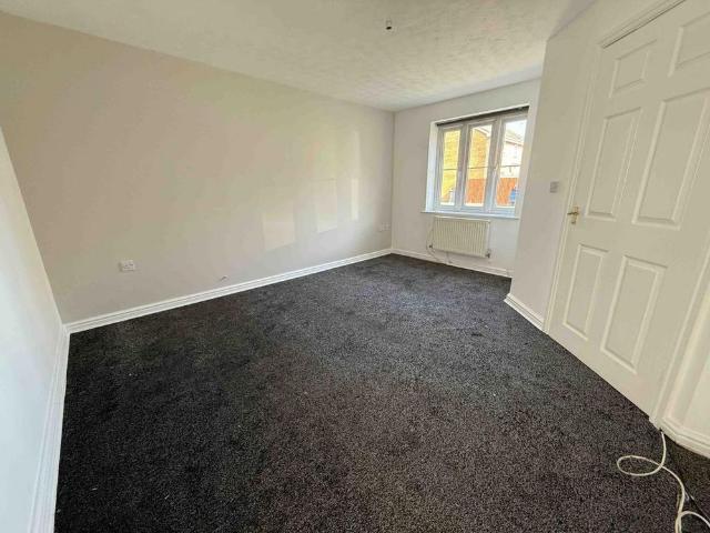 3 bedroom detached house to rent