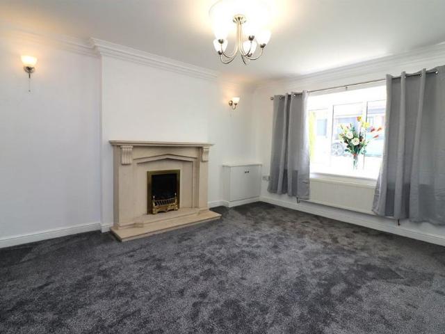 3 bedroom detached house to rent