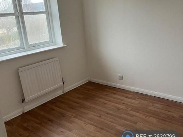 3 bedroom detached house to rent