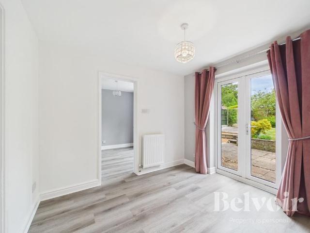 3 bedroom detached house to rent