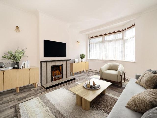 3 bedroom detached house to rent