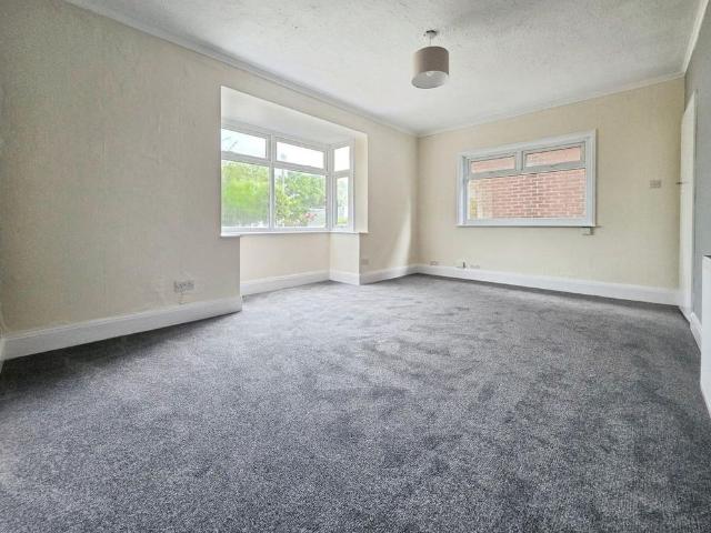3 bedroom detached house to rent