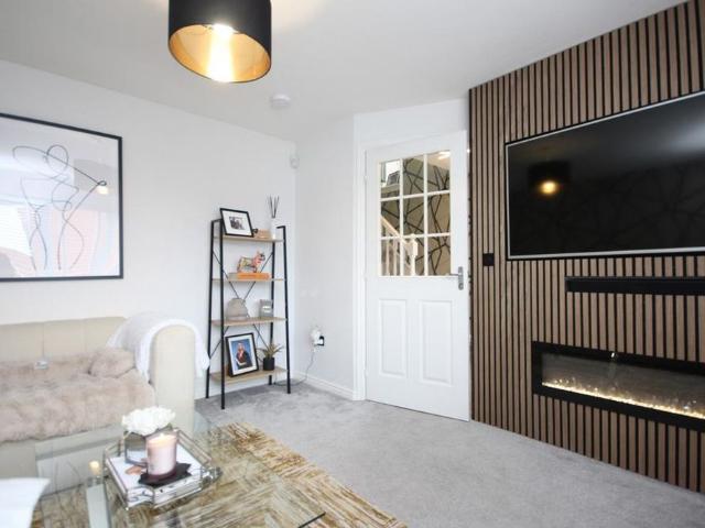 3 bedroom detached house to rent