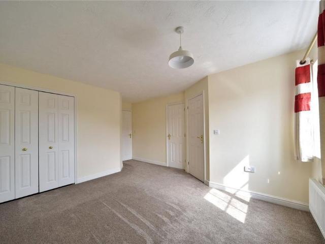 3 bedroom detached house to rent