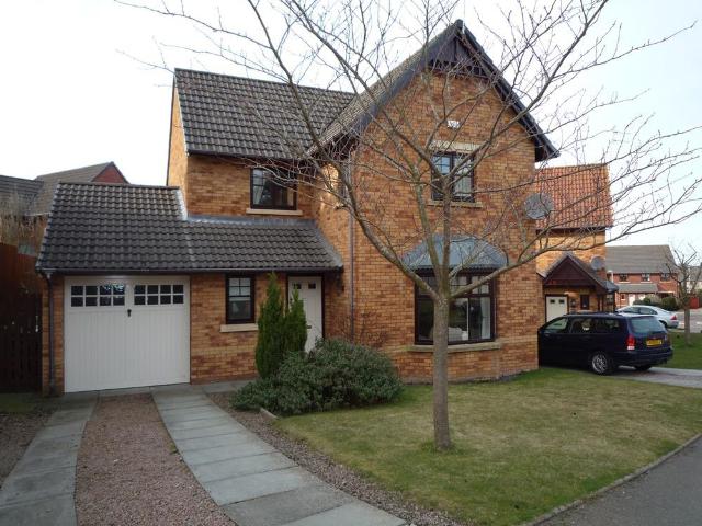 3 bedroom detached house to rent