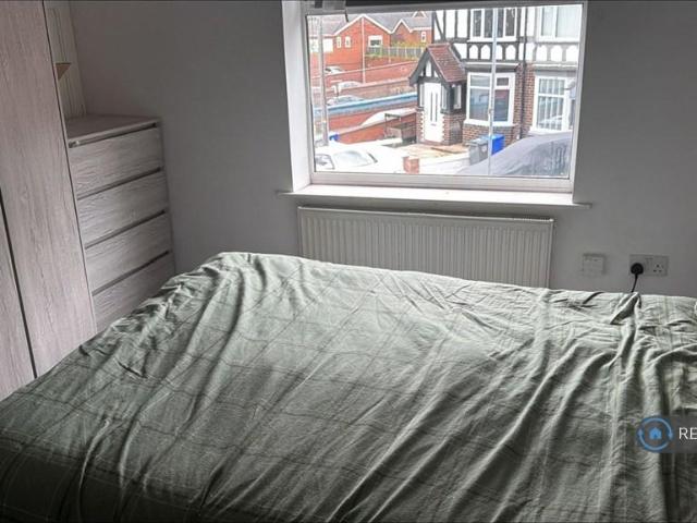 3 bedroom detached house to rent