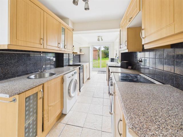 3 bedroom Detached house to rent