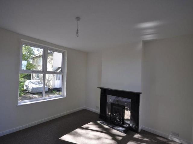 3 bedroom detached house to rent