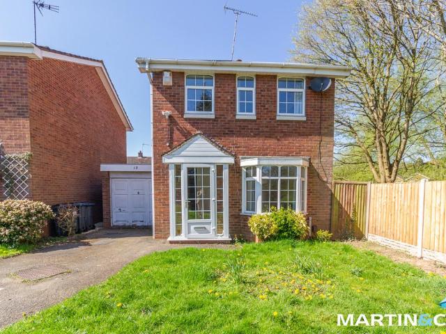 3 bedroom detached house to rent