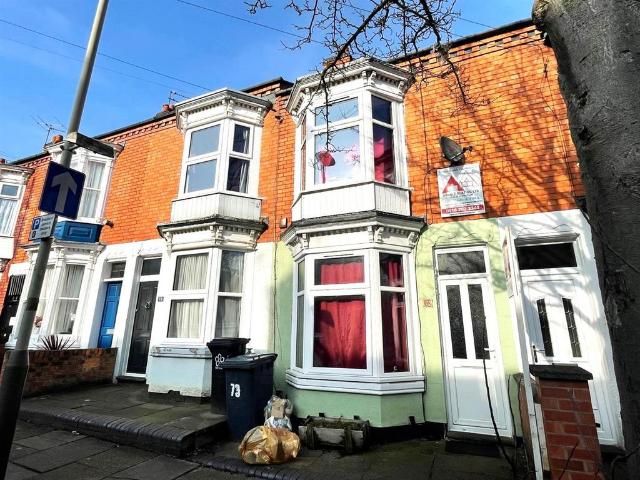3 bedroom detached house to rent