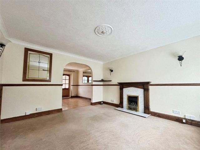 3 bedroom detached house to rent