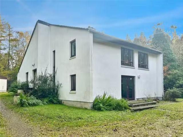 3 bedroom Detached House to rent, Balnagown, Invergordon, IV18.